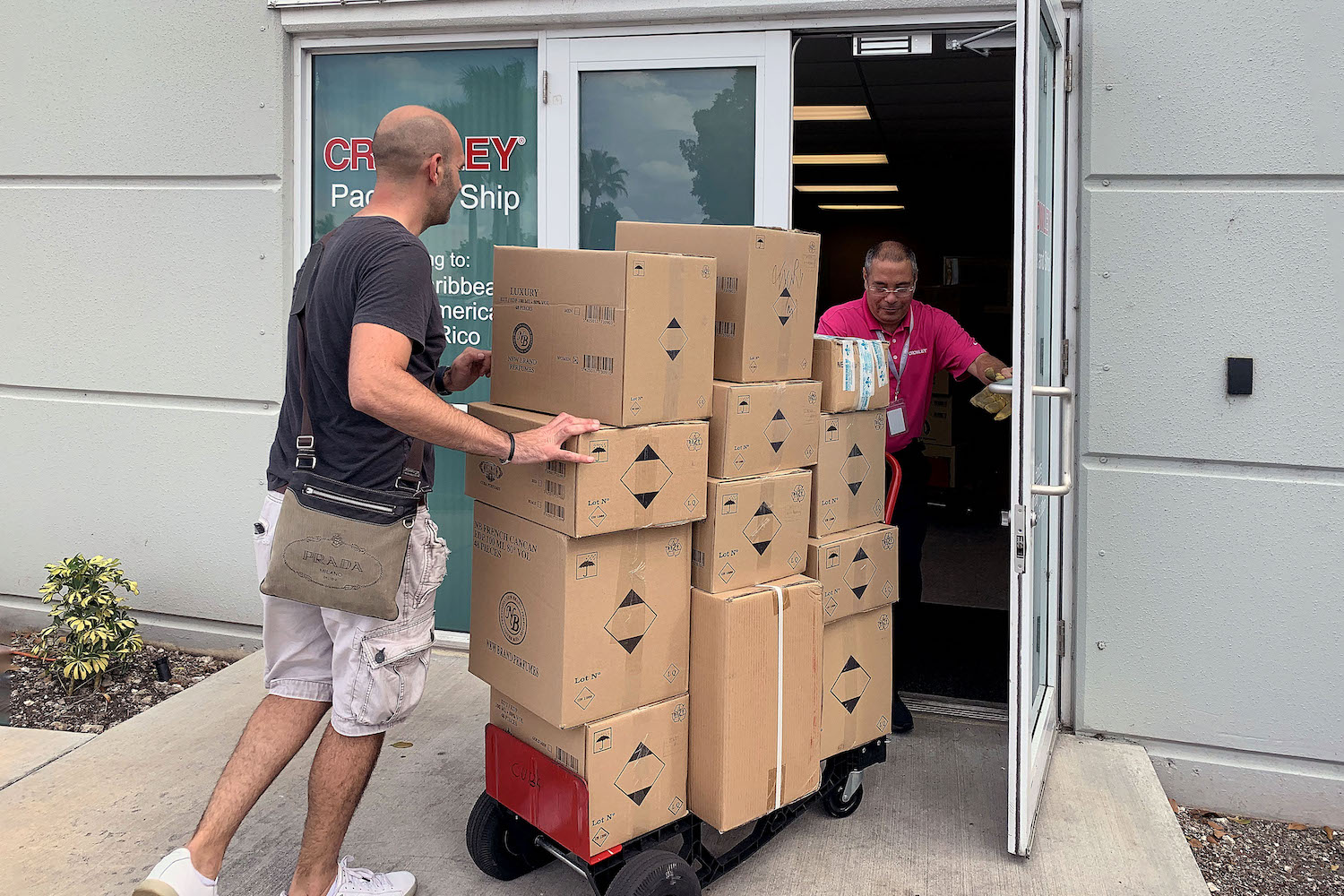 Crowley Logistics | Pack and Ship Services