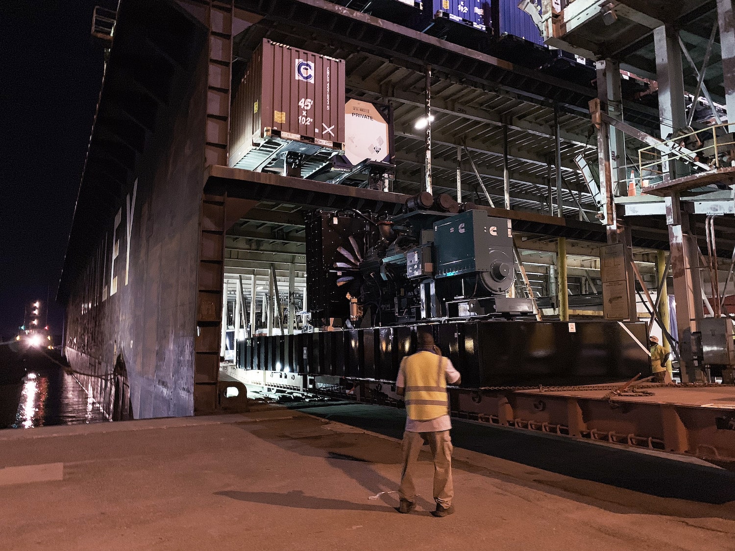 What Is Breakbulk Shipping? | Crowley