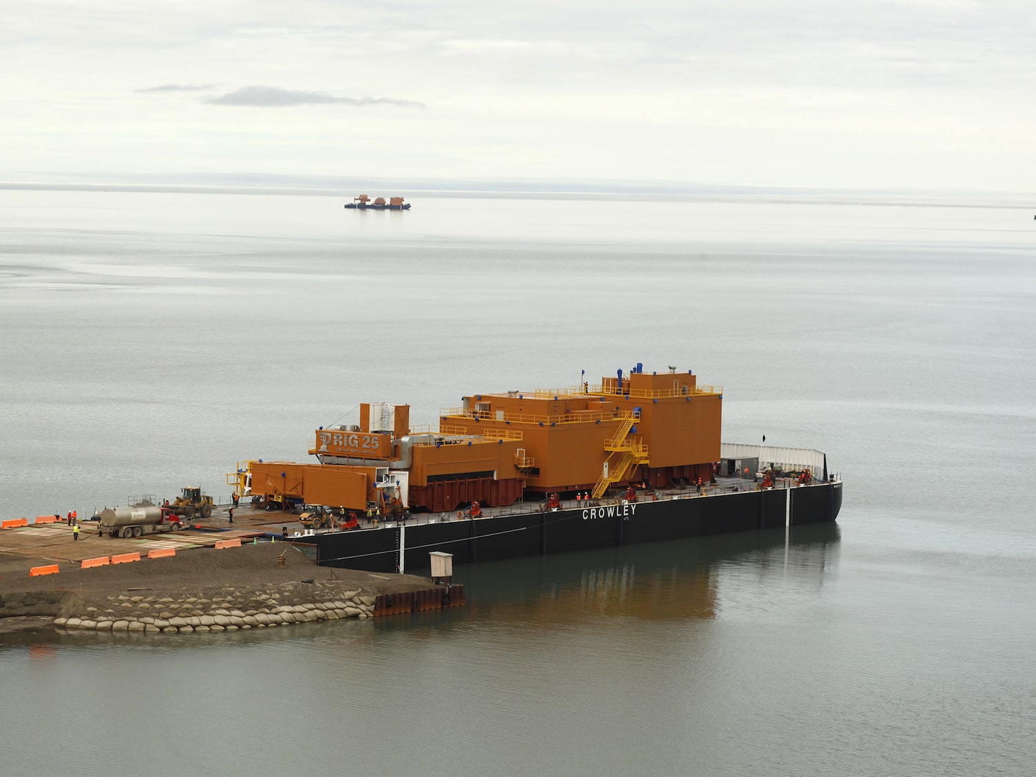 Crowley Shipping | Offshore Oil and Gas Projects/Services