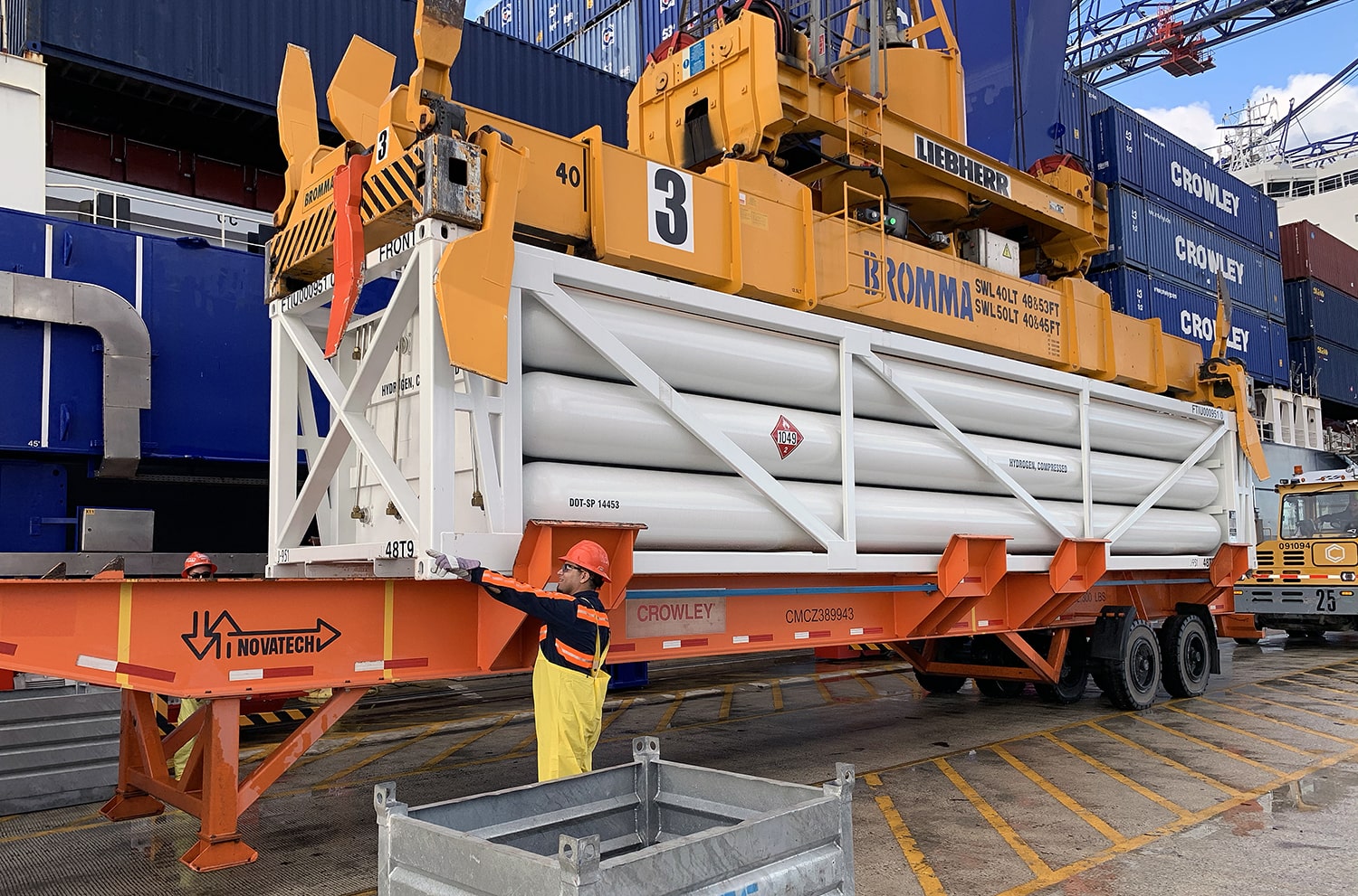 Crowley Logistics | Specialized Cargo Handling