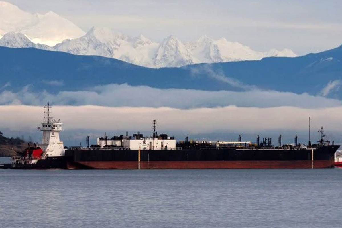 Customer Success: ATB and the Oil Pollution Act of 1990 | Crowley